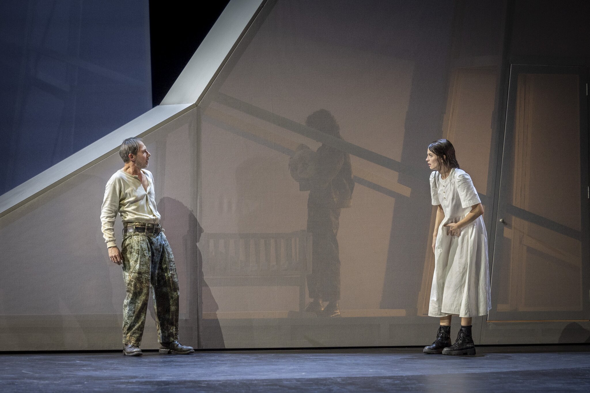 Frei im Theater: Verlangen und Liebesgesang im TLT: Ein seelenschwerer ...