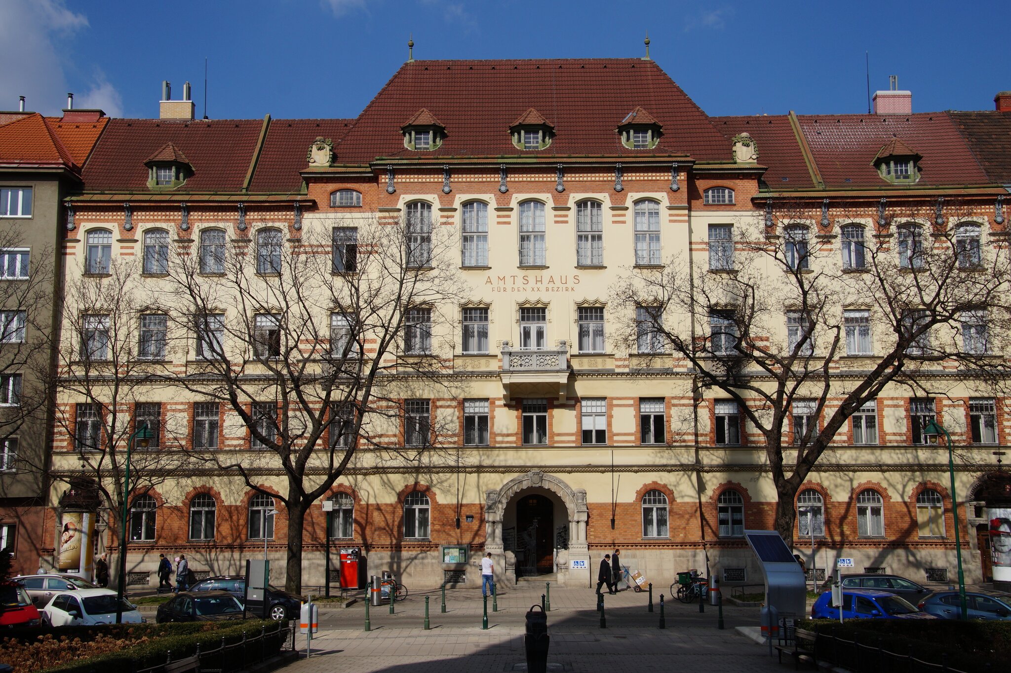 Bezirksparlament Brigittenau: "Schwimmen im Donaukanal ist ...