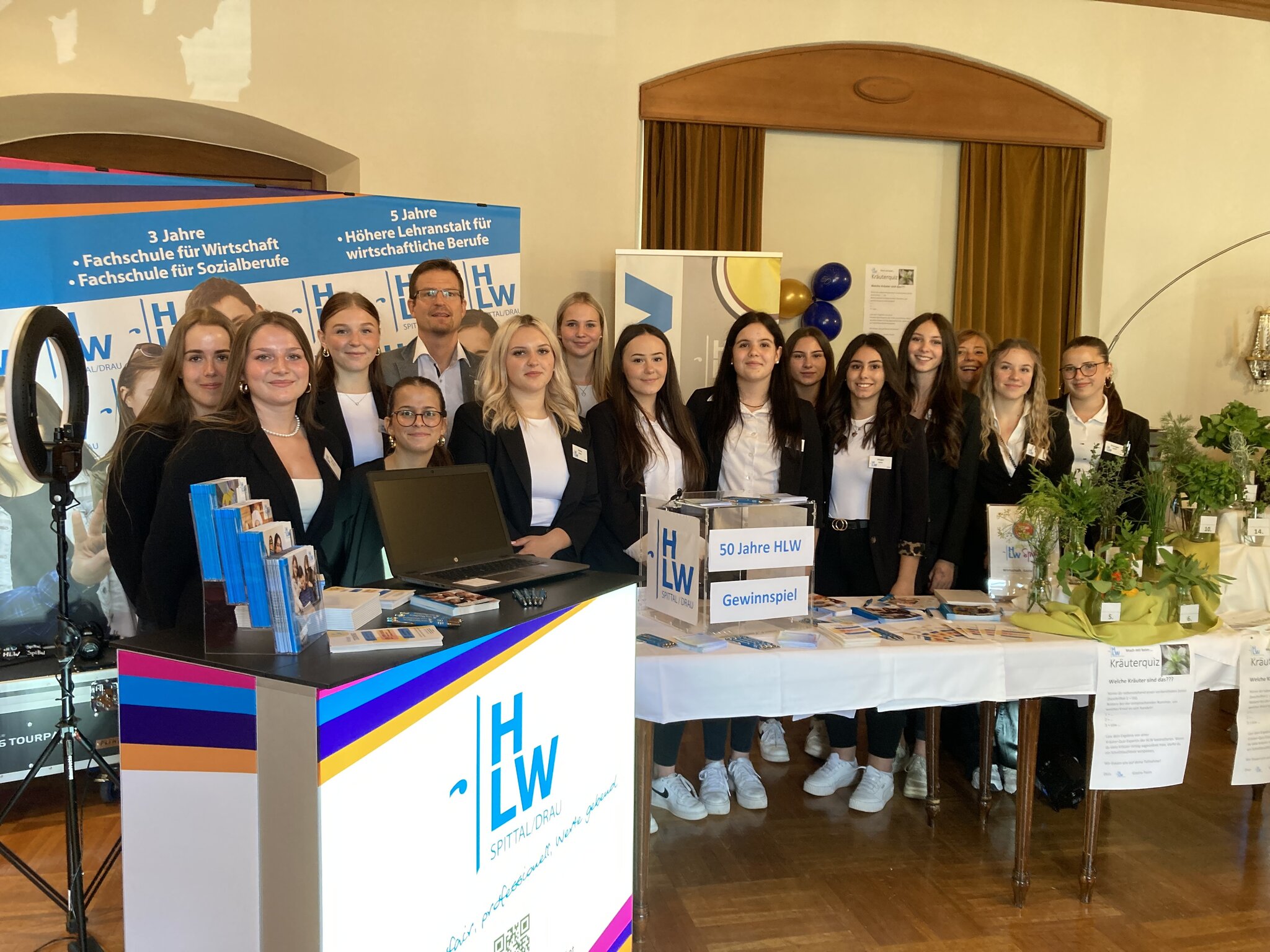 HLW Spittal on tour 2024: Berufsinformationsmesse zieht Jugendliche und ...