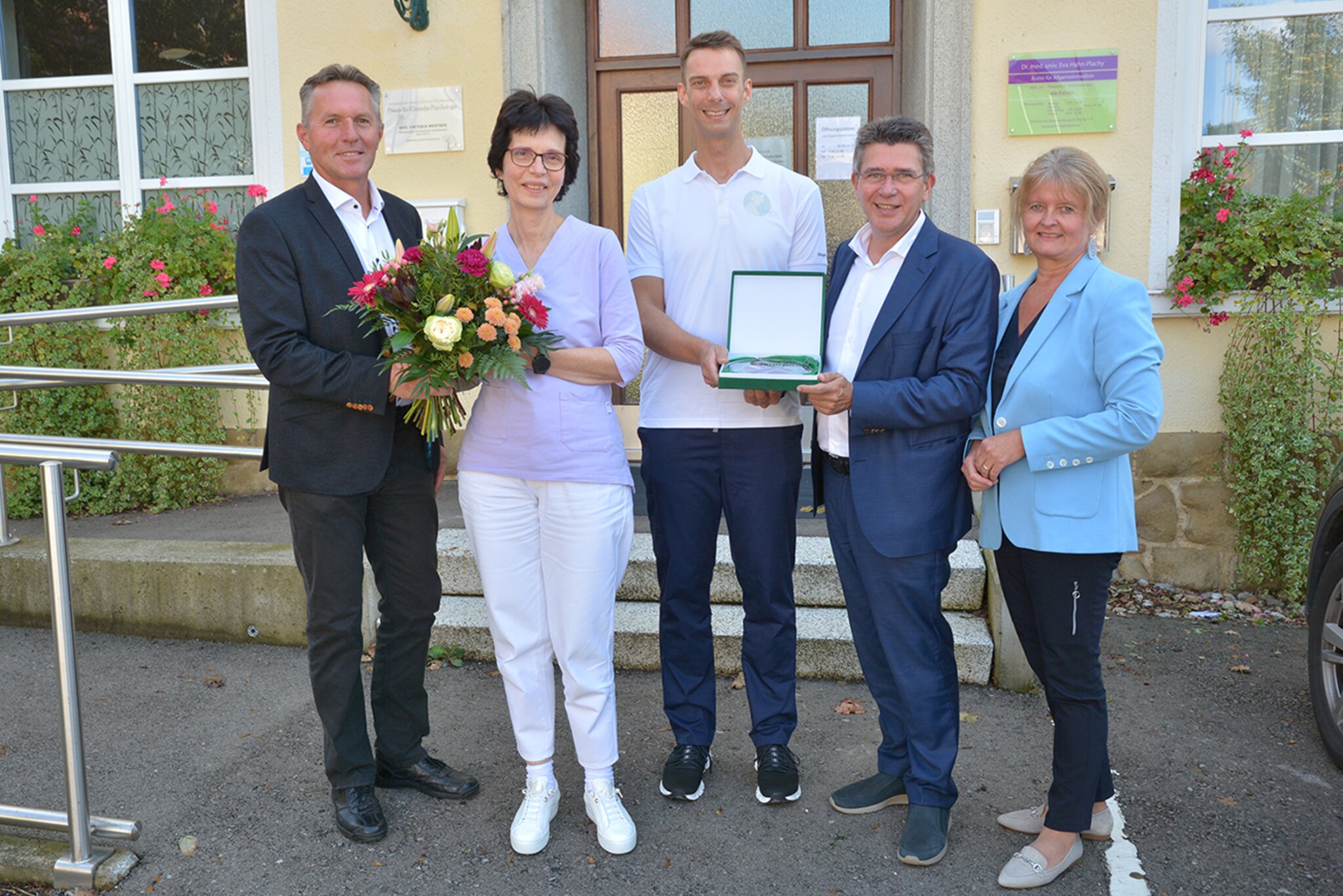 Hausarzt ab 10.10.: Hausärztliche Versorgung in Langenlebarn gesichert ...