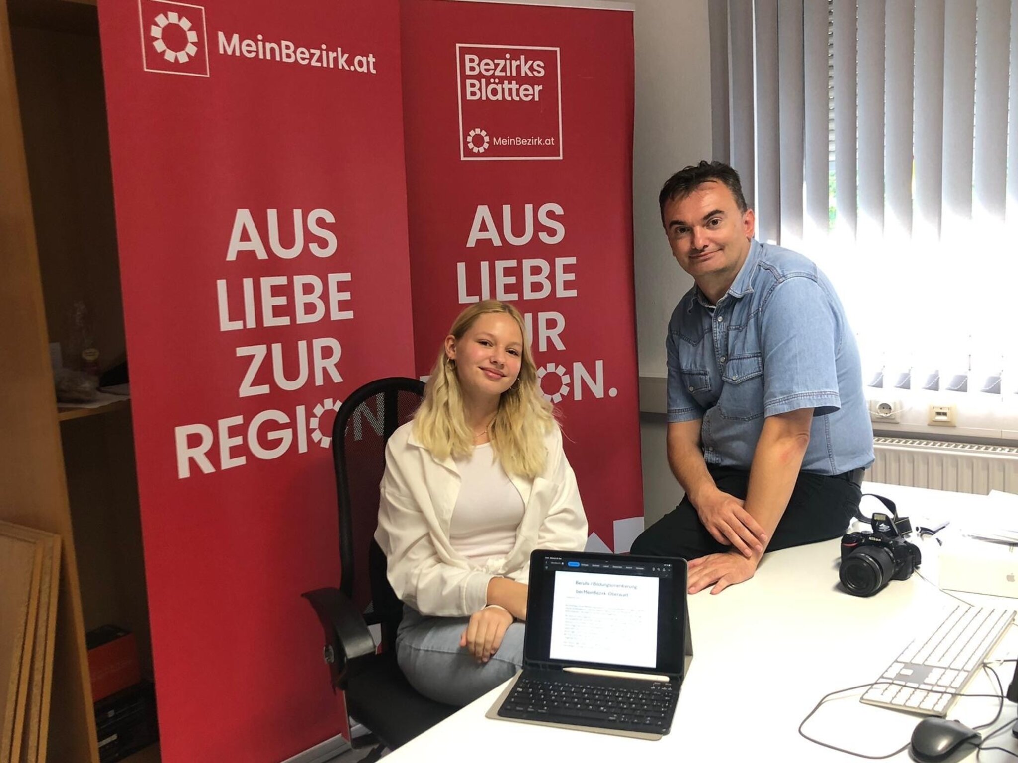 Oberwart: Lilly Hanak schnupperte in der MeinBezirk Oberwart Redaktion ...