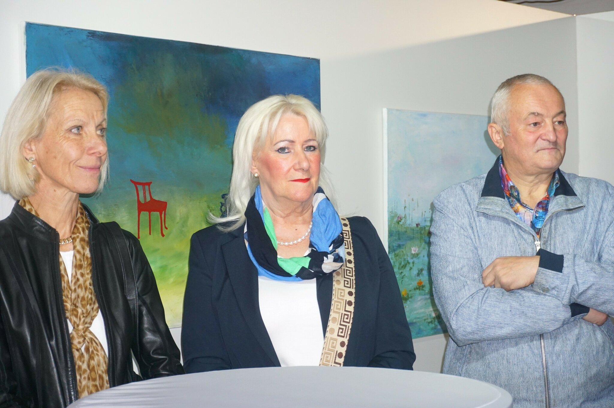 Vernissage: Drei Künstler stellen in Ratten aus. "Pinsel trifft Feder ...