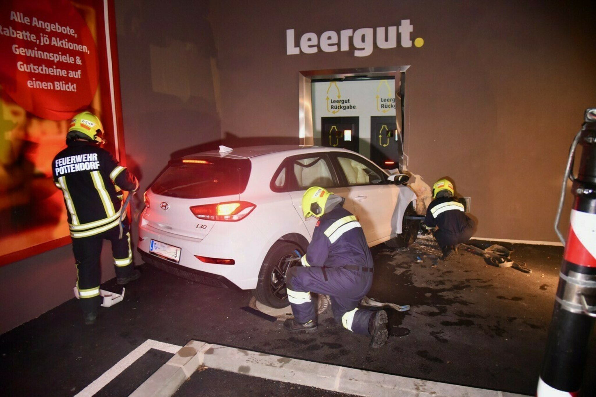 Tagesrückblick 13. 10. 2024: Fahrerflucht, abgängiger Schwammerlsucher und Herbstrallye ...