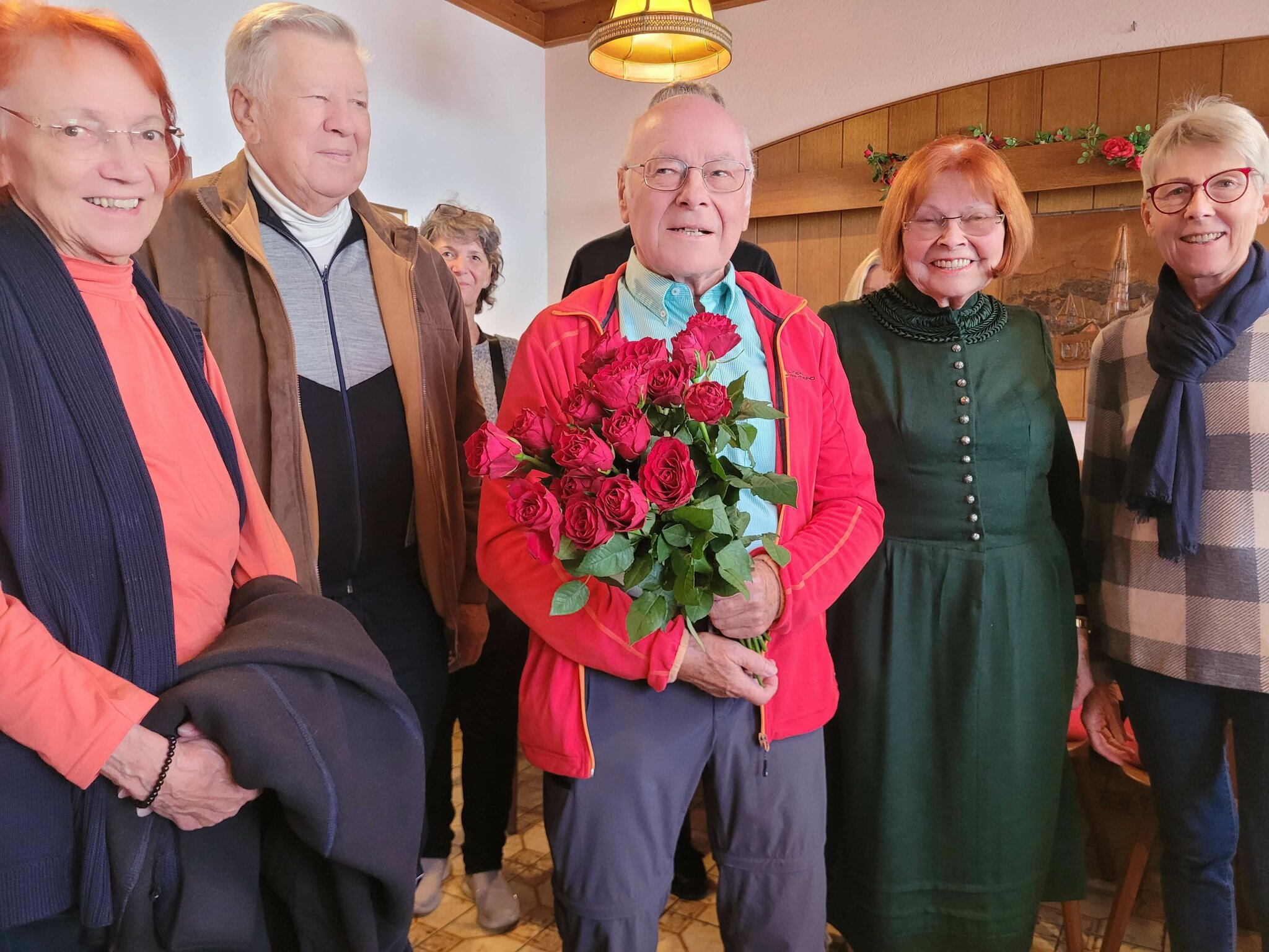 Kneippaktivclub Bad Hall feiert: Der Obmann der Kneipper Karl ...