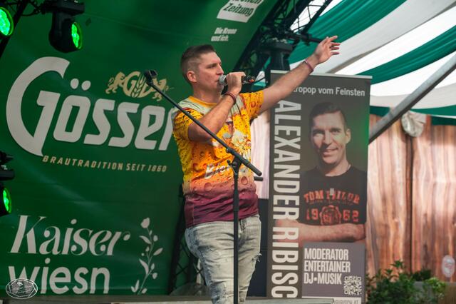 Ribisch Kaiserwiesn: Austropopper Alex Ribisch Live auf der Kaiser ...