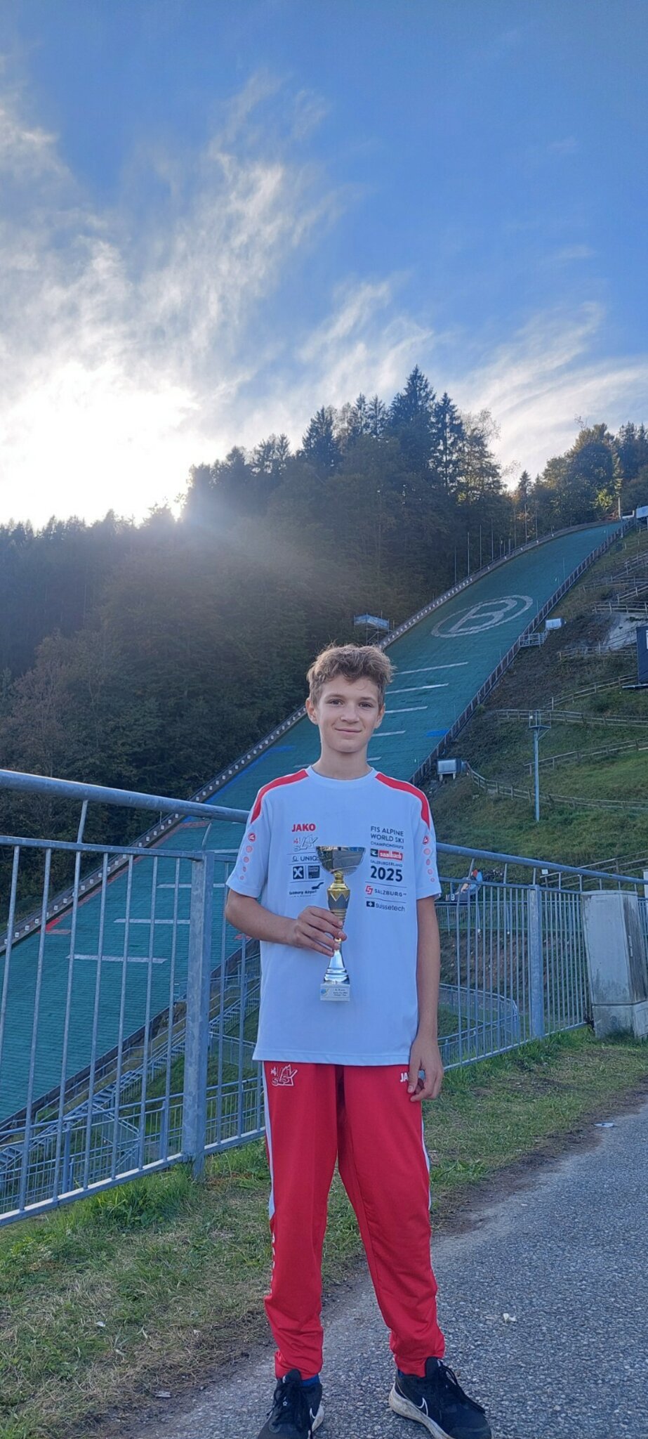 Skispringen: Ben Kocher holt im Team Podestplatz im Austria Cup in ...