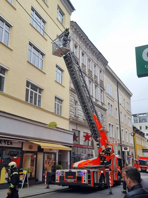Berufsfeuerwehr Linz: Brand in einem Lokal am Linzer Graben konnte ...