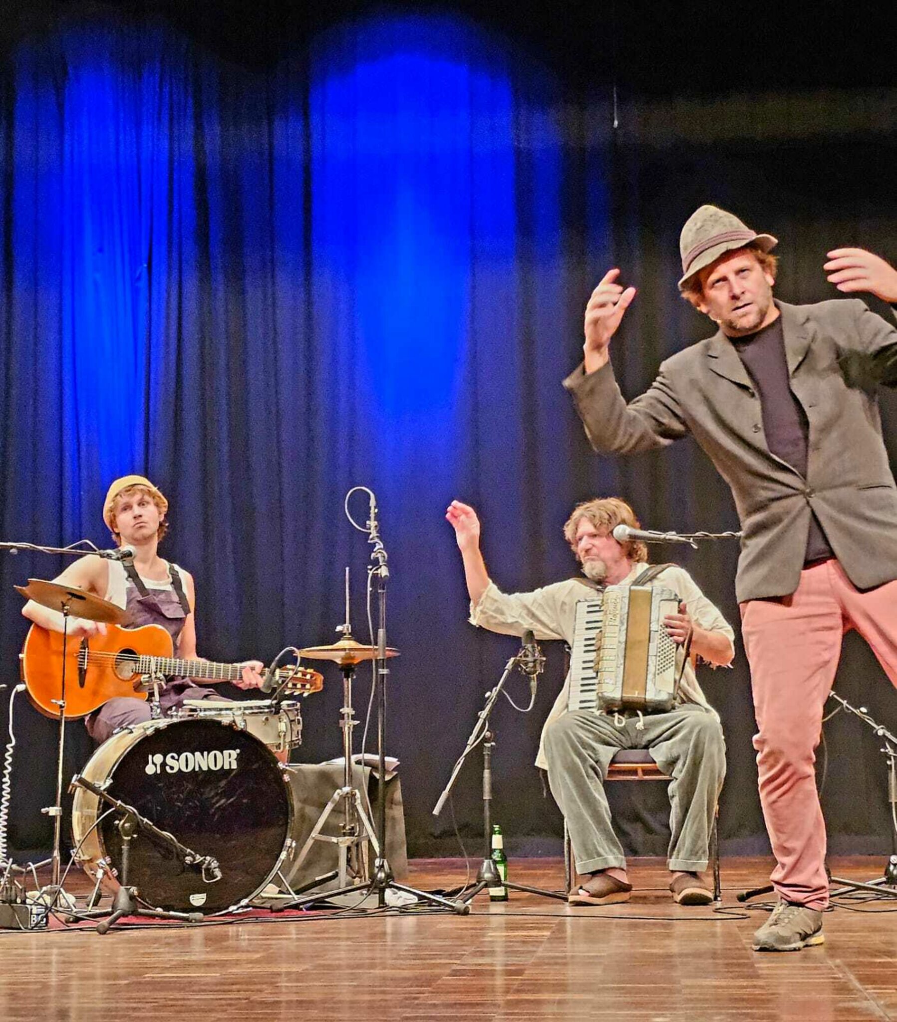 Musikkabarett der Extraklasse: Thomas Posch’s „Radio Koralm“ war zu ...