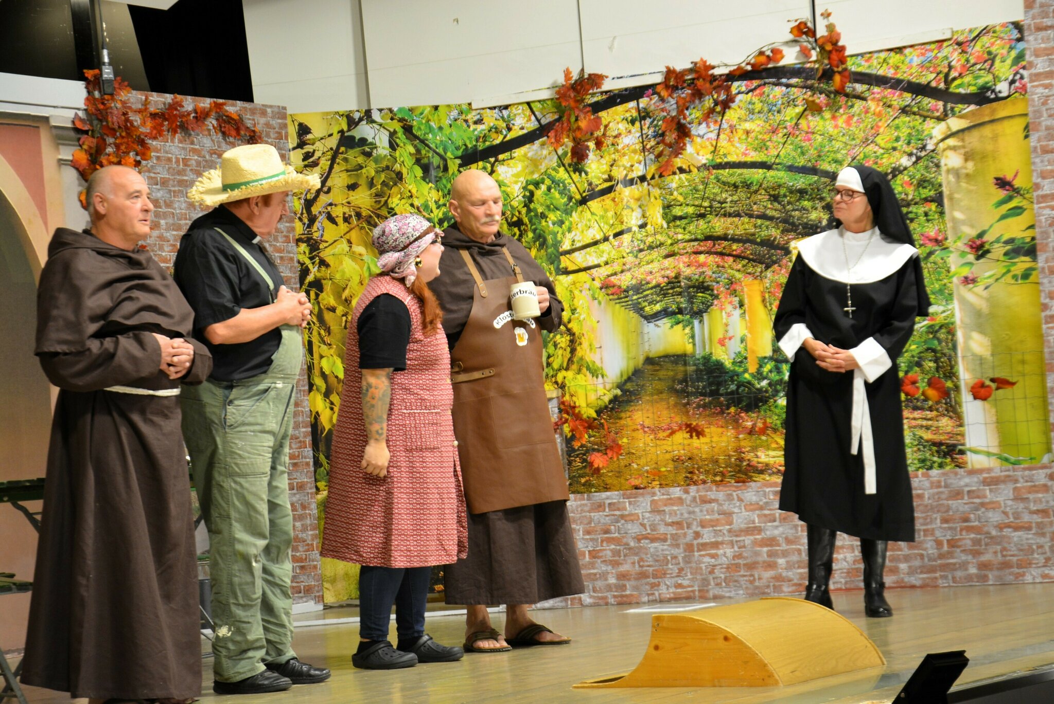 Obersteirische Volksbühne St. Michael: Sündiges Lotterleben hinter ...