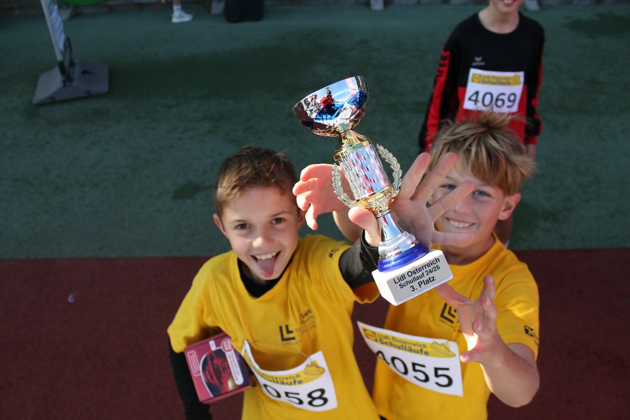 Top Ergebnisse: SMS Schubertviertel bei Lauffest in Traun dabei - Enns