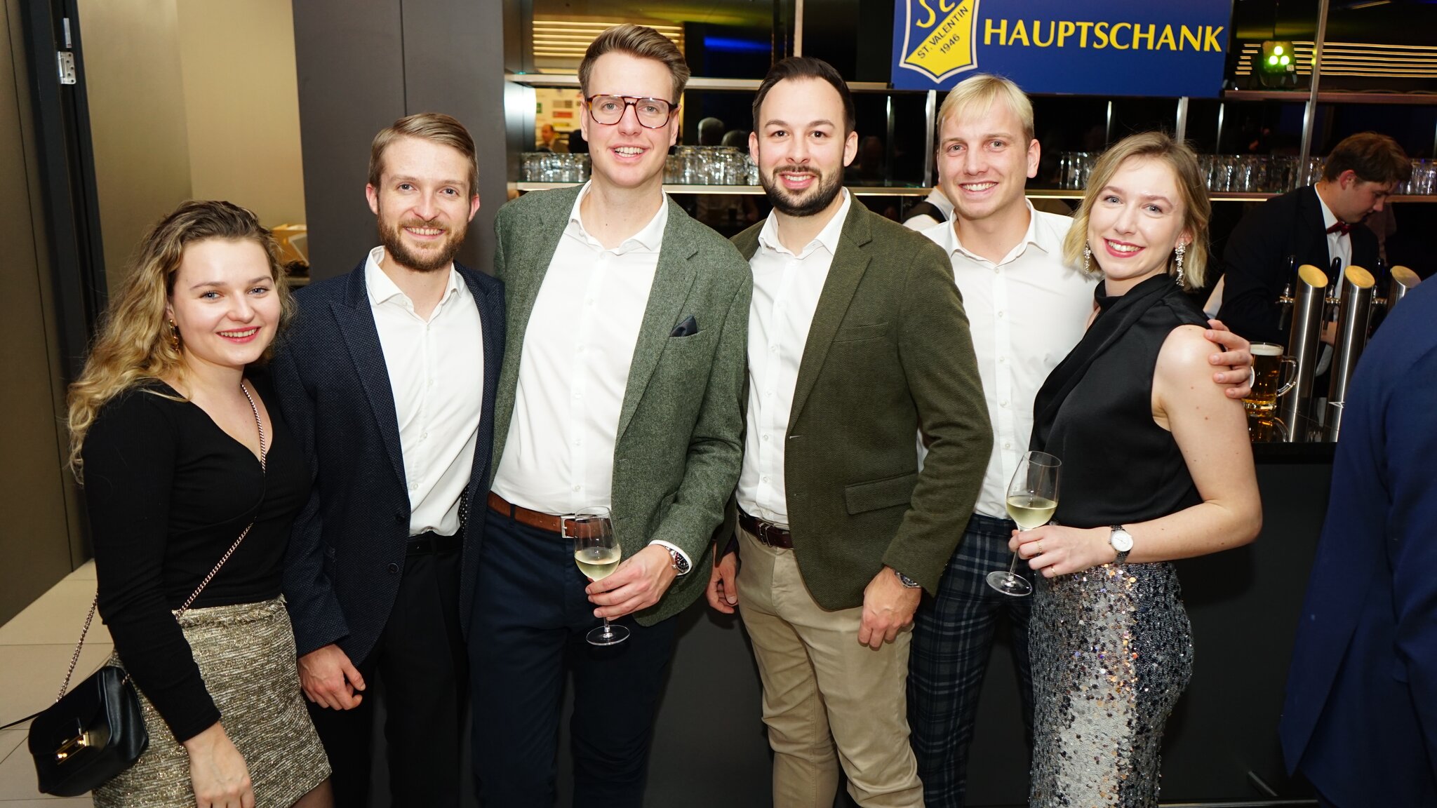 Party im Valentinum: SC St. Valentin lud zur "Nette Leit Night" - Enns