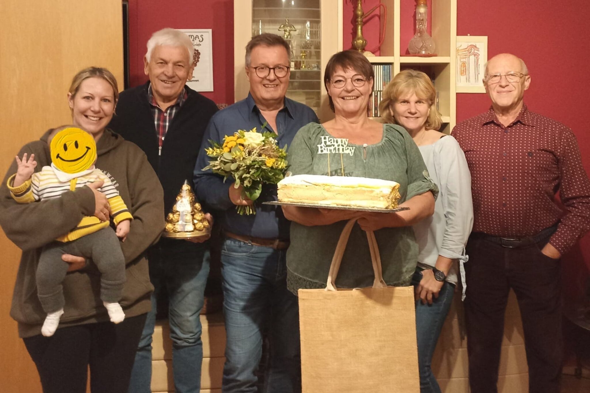 Strasser Faschingsgilde feiert Legende: Ikone Wetti 60 Jahre jung ...