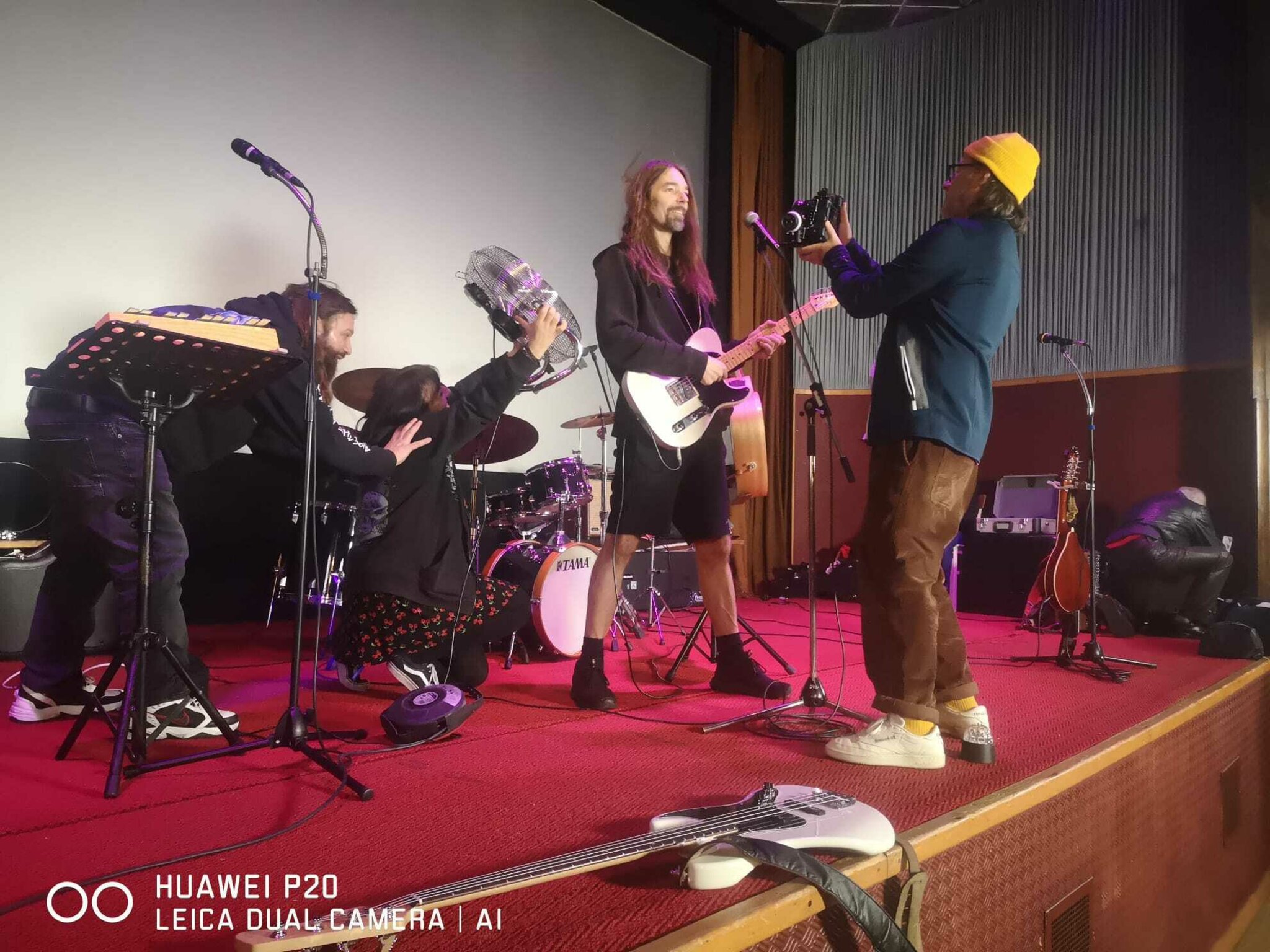 Neues Lied LeinÖL: Liebeslied "Fia di" erscheint am 13. Dezember - Rohrbach