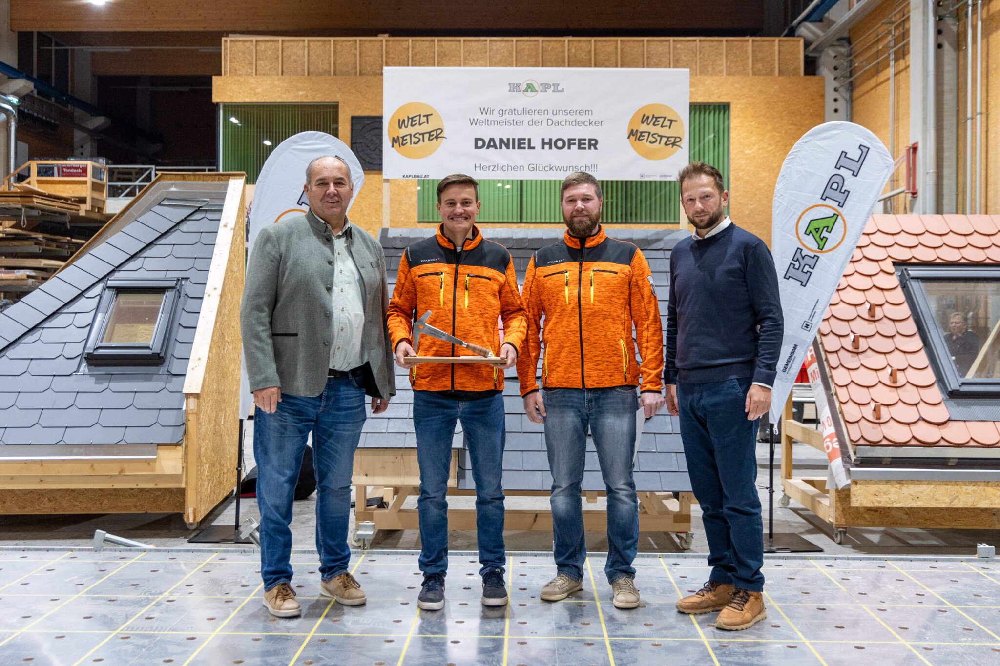 Dachdecker Reutlingen Und Umgebung