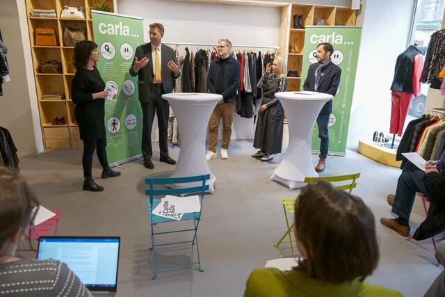 "Flagship Store": Prominente Adresse für neuen Carla Shop am ...