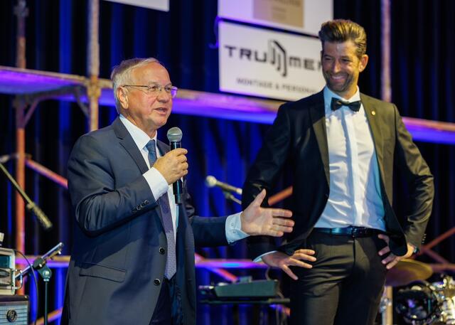 4.000 Euro: Erlöse des Lions-Ball in Feldbach für "Technik für Kinder ...