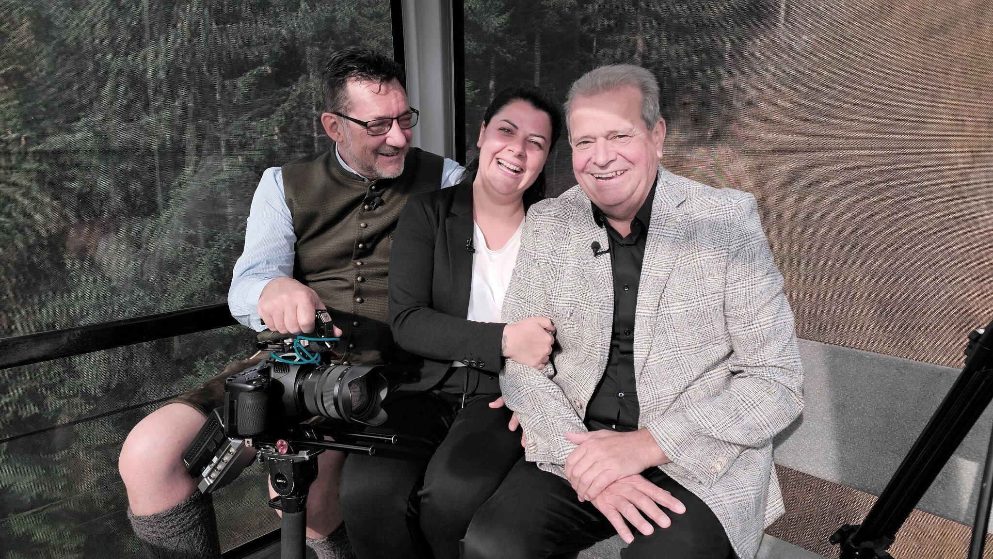 Fondue mit Stil hoch über Bregenz: LÄNDLE TV: Us dr Gondl mit den ...