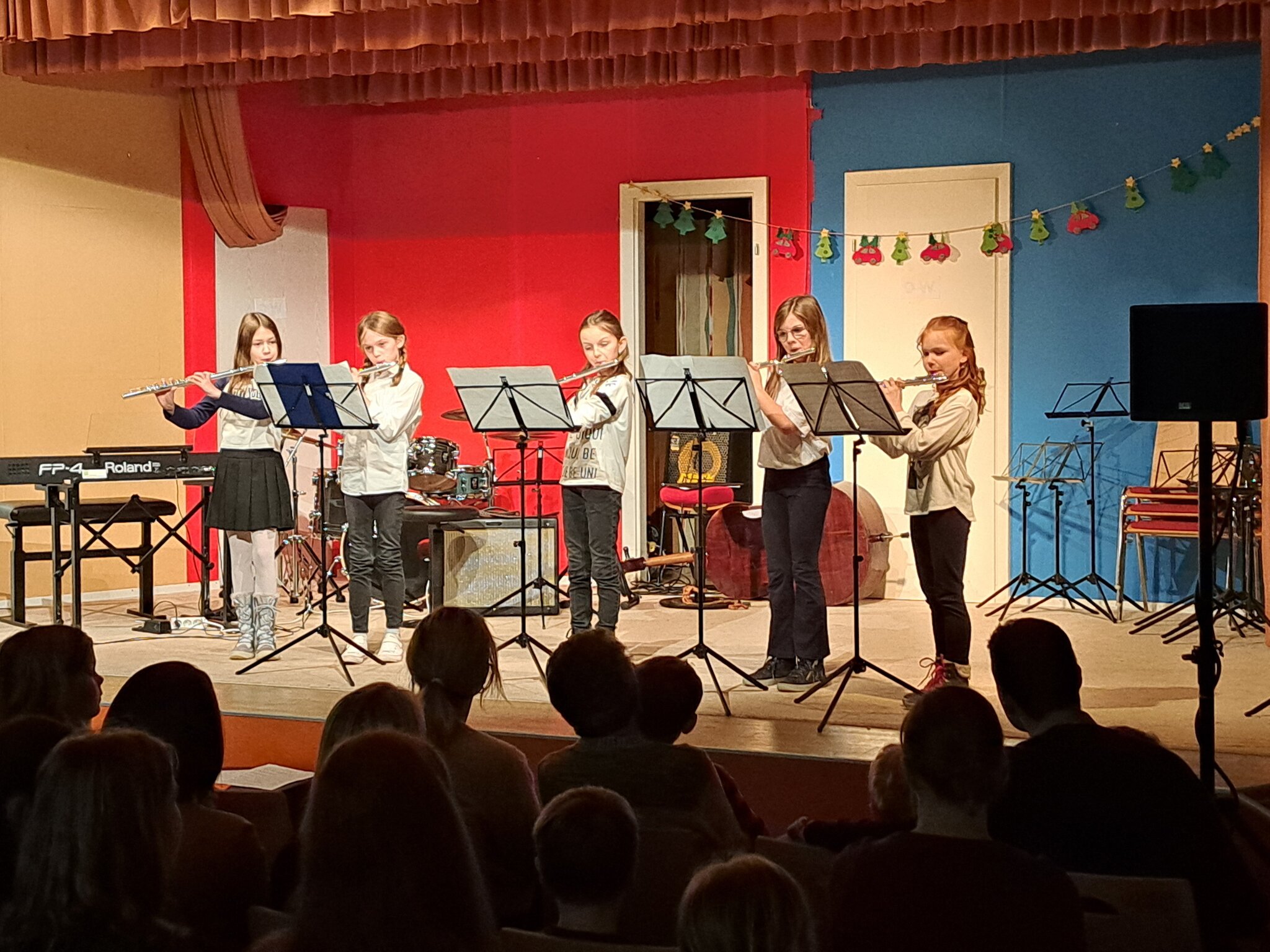 Weihnachtskonzert: Weihnachtliches Musizieren mit Schülern der LMS Wartberg - Kirchdorf