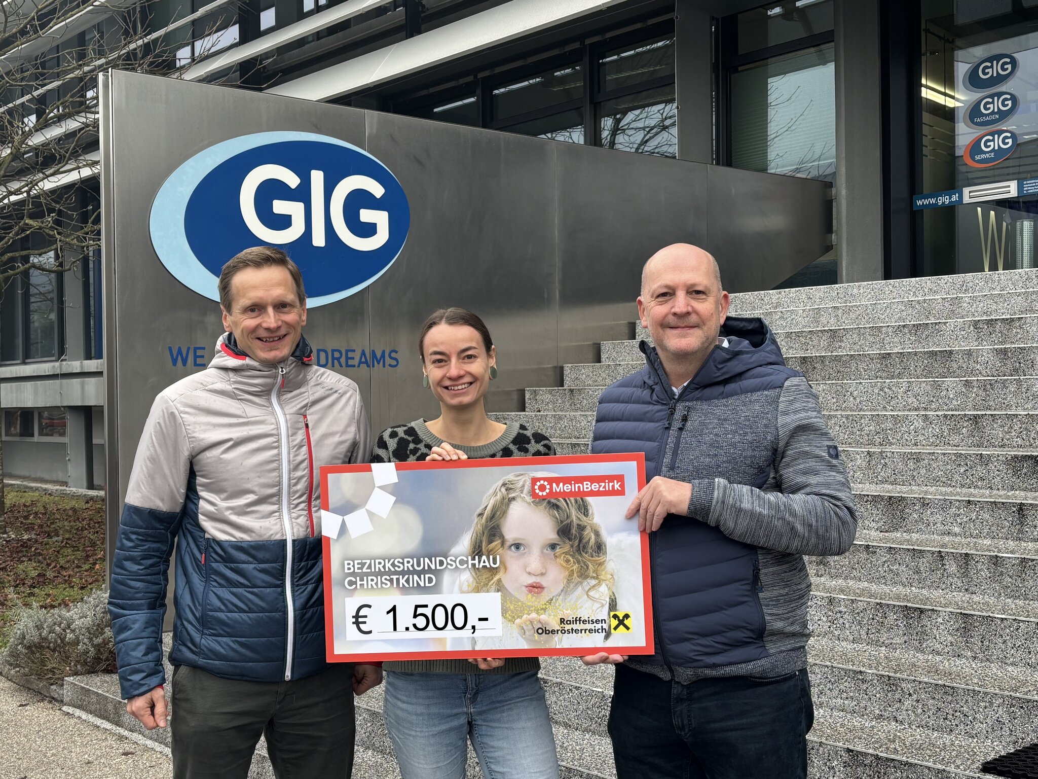 BezirksRundSchau-Christkind: GIG spendet 1.500 Euro für Julian aus ...