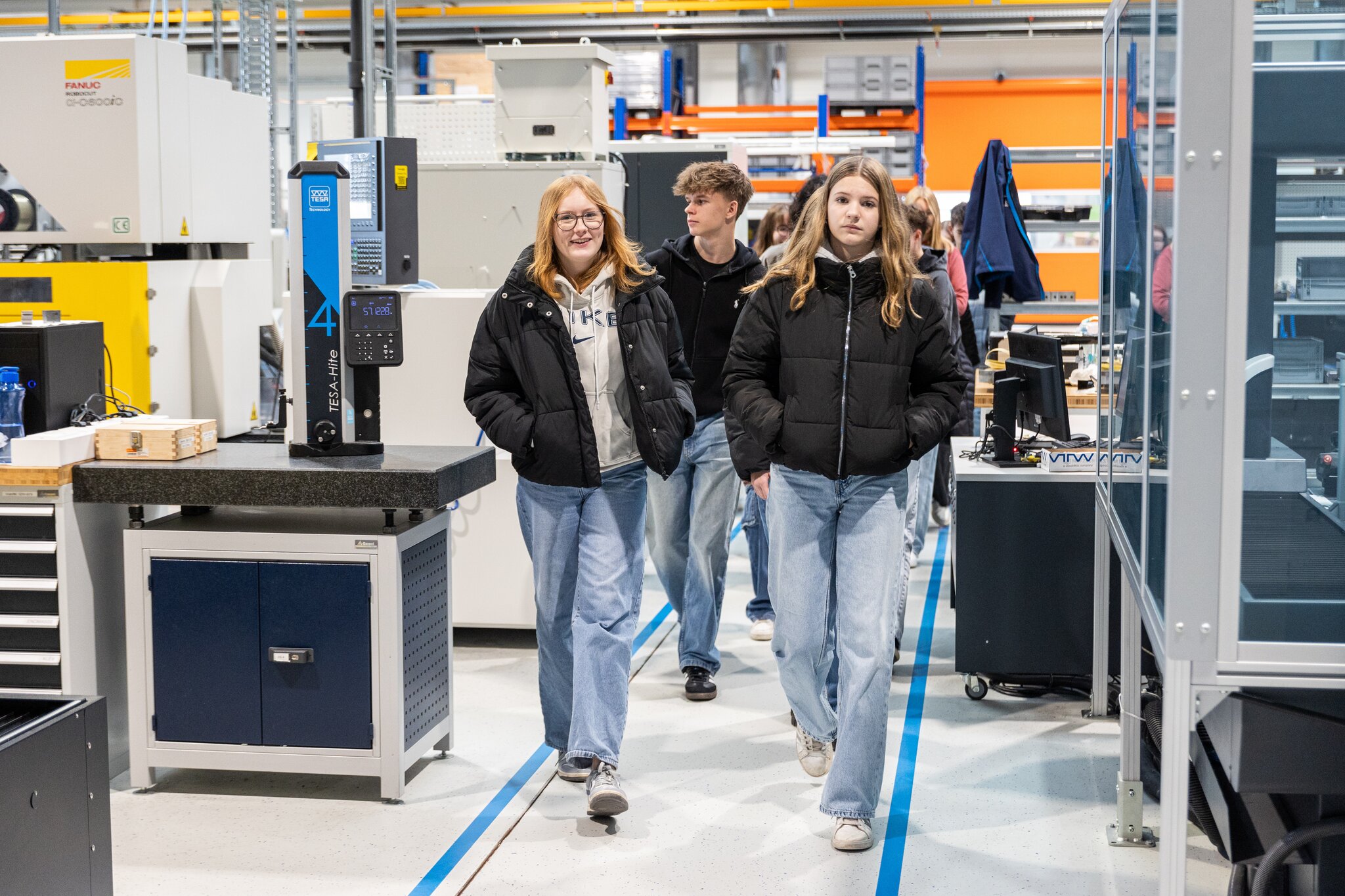 Einblicke in Unternehmen: Wirtschaftsakademie kooperiert mit VTW ...