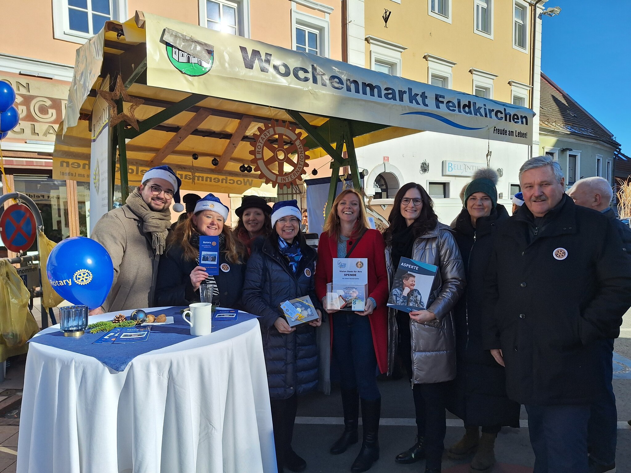 Spendenaktion: Rotarier backen Kekse für den guten Zweck - Feldkirchen