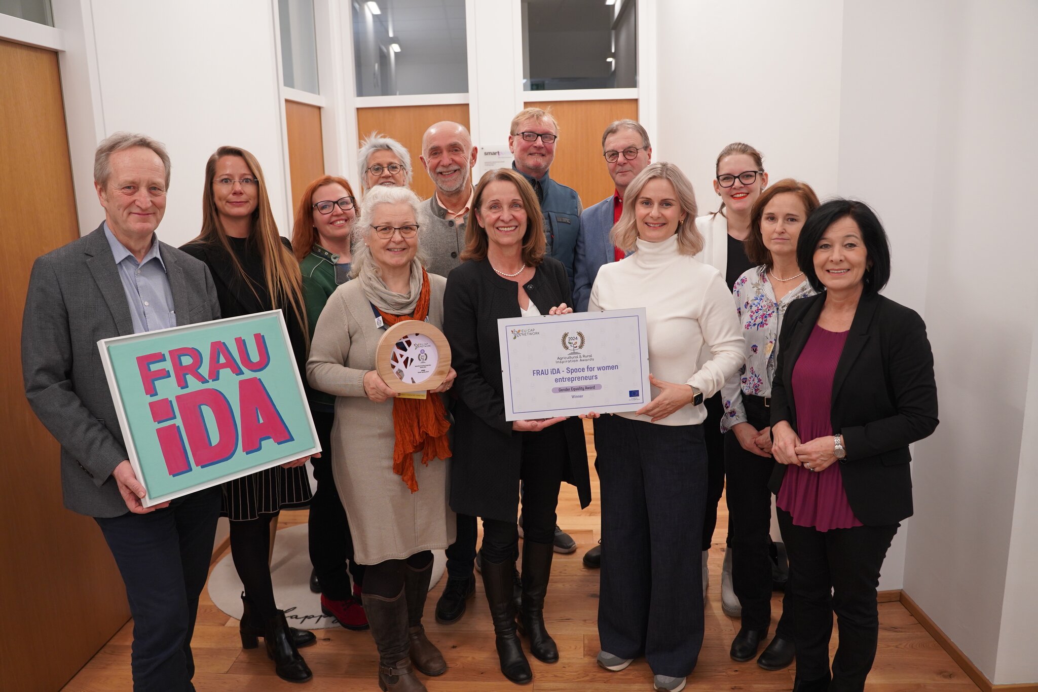 ARIA-Award 2024 für Zwettler Frauenprojekt: FRAU iDA holt Preis nach ...