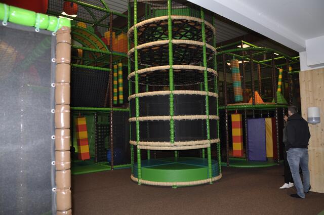 Indoor-Spielplatz: Spielspaß garantiert: Kids World St. Pölten eröffnet ...