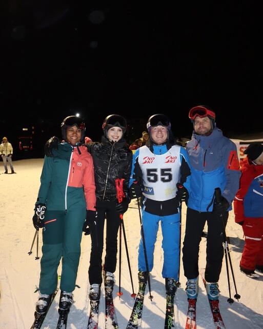 Julia Wess bei Semmering Challenge: Tausche High Heels gegen Skischuhe ...
