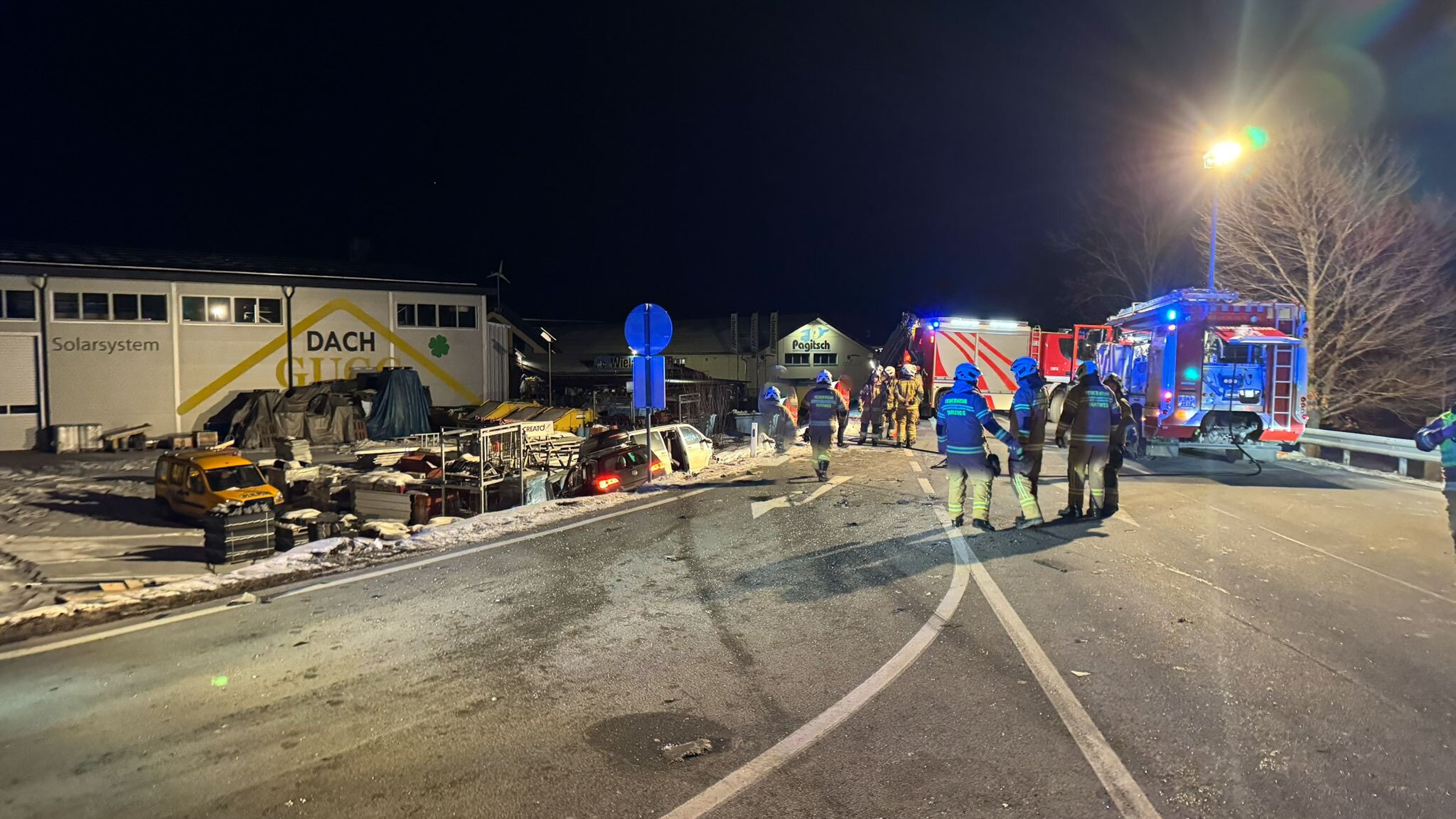 Neun Verletzte: Schwerer Verkehrsunfall auf der B95 in Tamsweg - Lungau