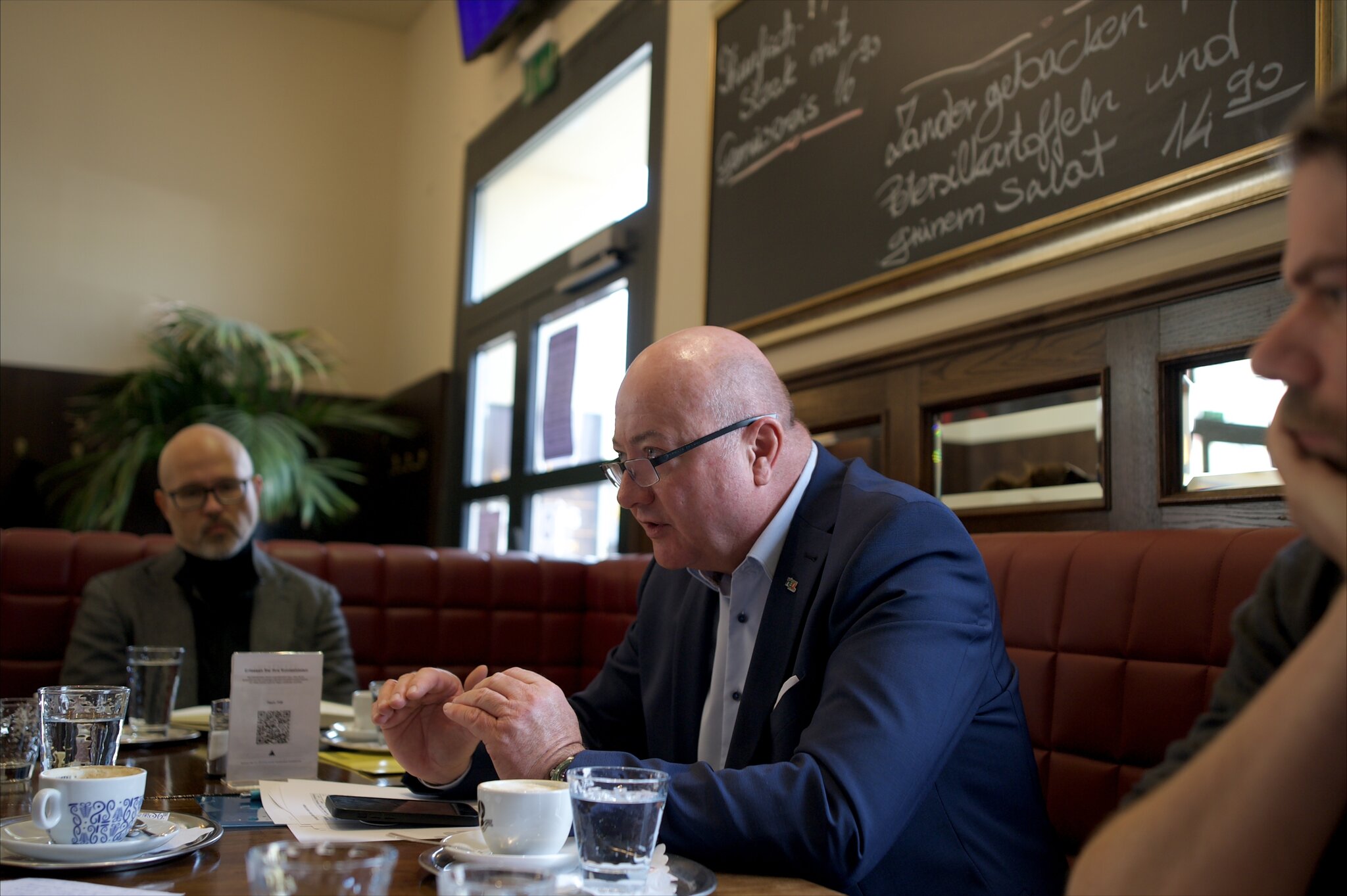 Nach Nehammers Rückzug: Wiener Neustädter Christian Stocker neuer ...