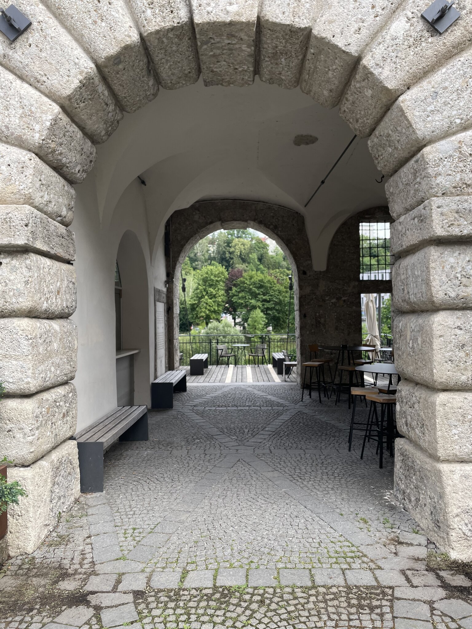 Ab 20. Jänner: Neubau der Aussichtsterrasse beim Neutor - Steyr & Steyr ...