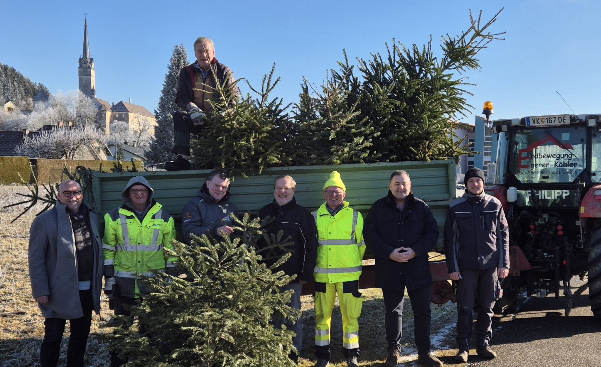 Tainach: Gemeinschaft Tainach sammelte fast 200 Christbäume ein ...