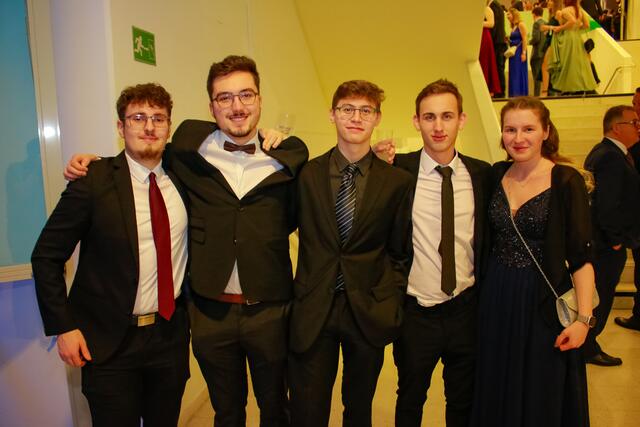Fotogalerie: Legendärer Ball der HTL Braunau - Braunau