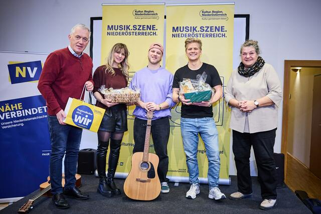 Songwriting-Workshop: Thorsteinn Einarsson begeisterte in Atzenbrugg - Niederösterreich