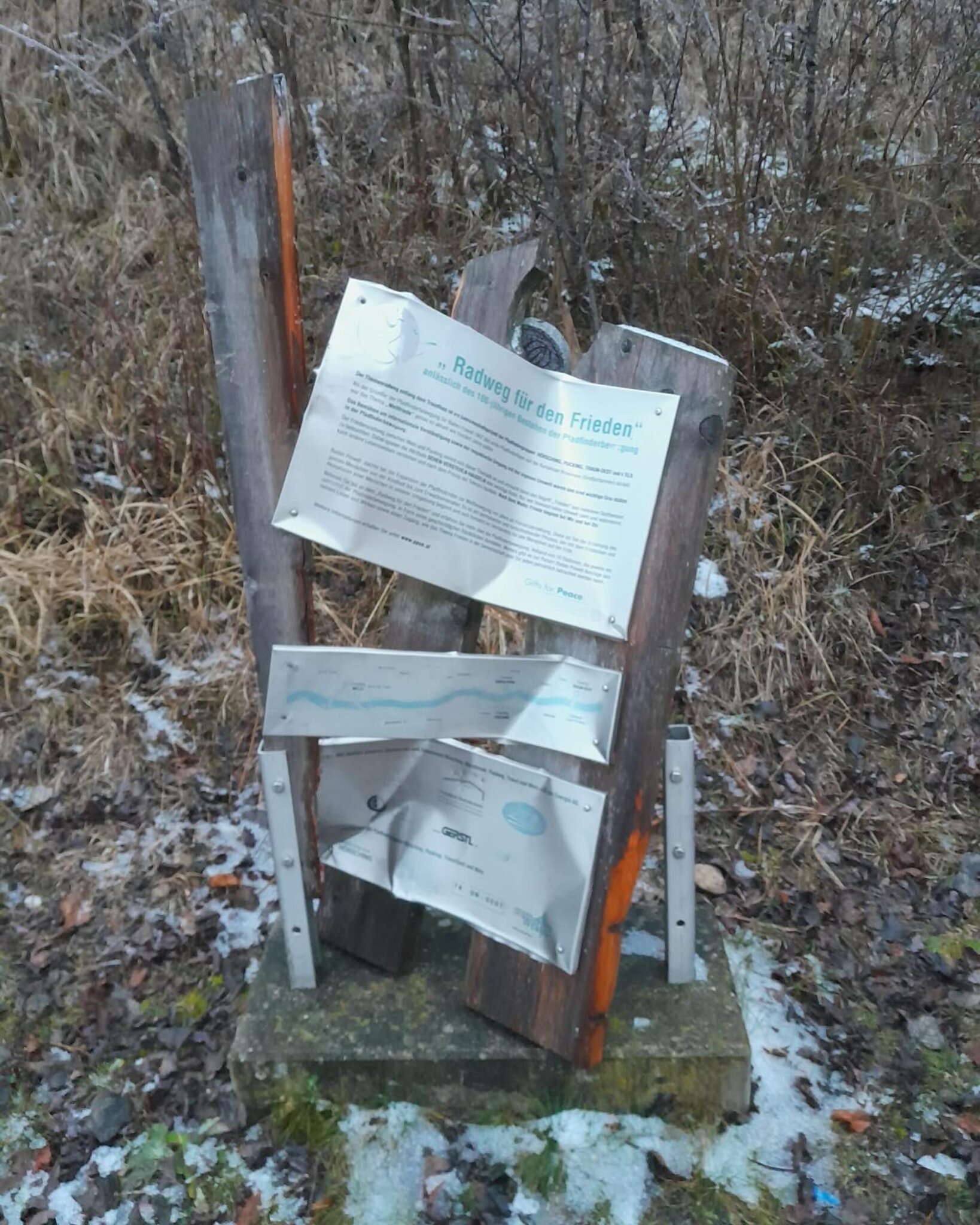 Vandalismus in Pucking: „Muss man echt Dinge immer kaputt machen ...