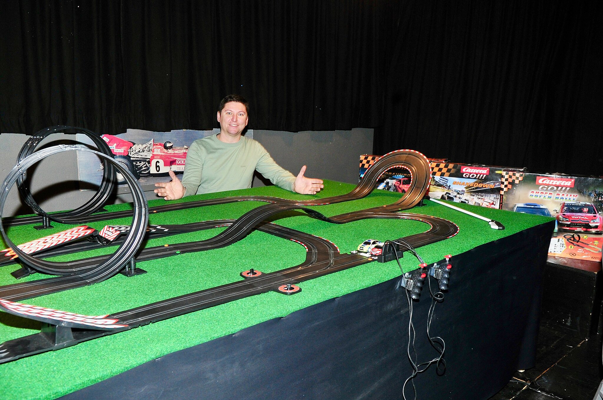 Spaßfaktor ROT: Jetzt geht's los: Vollgas auf zwölf verschiedenen ...