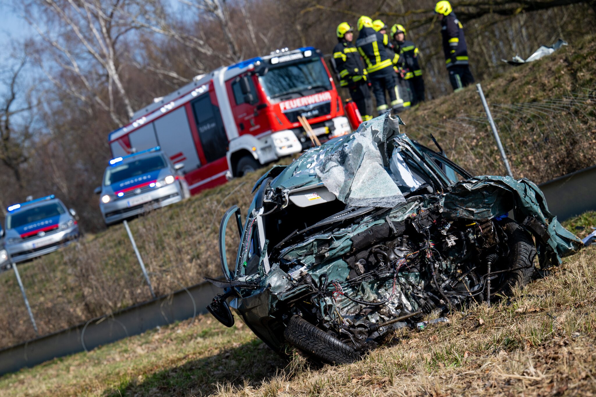 Unfall Lkw und Pkw: Tödlicher Verkehrsunfall auf B309 bei Kronstorf - Enns