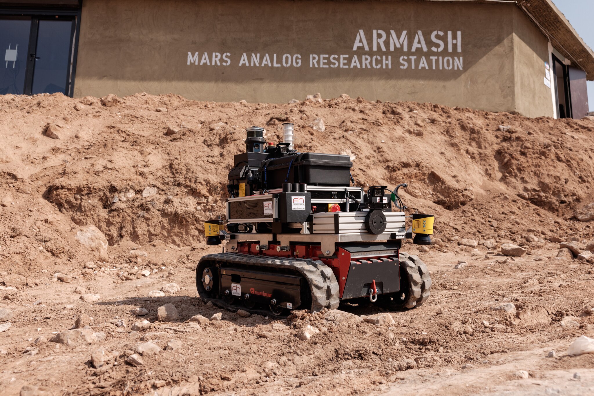 Heimische Technologie auf fernen Planeten: Roboter der FH-Wels soll ...