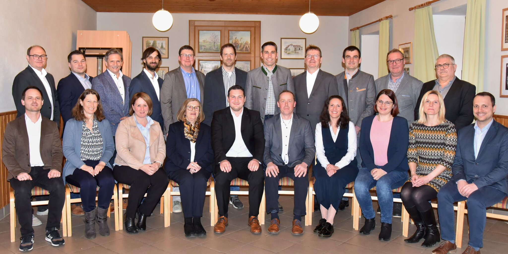 Einigkeit Gemeinderat: Zellerndorf - Neue Amtsperiode startet ...