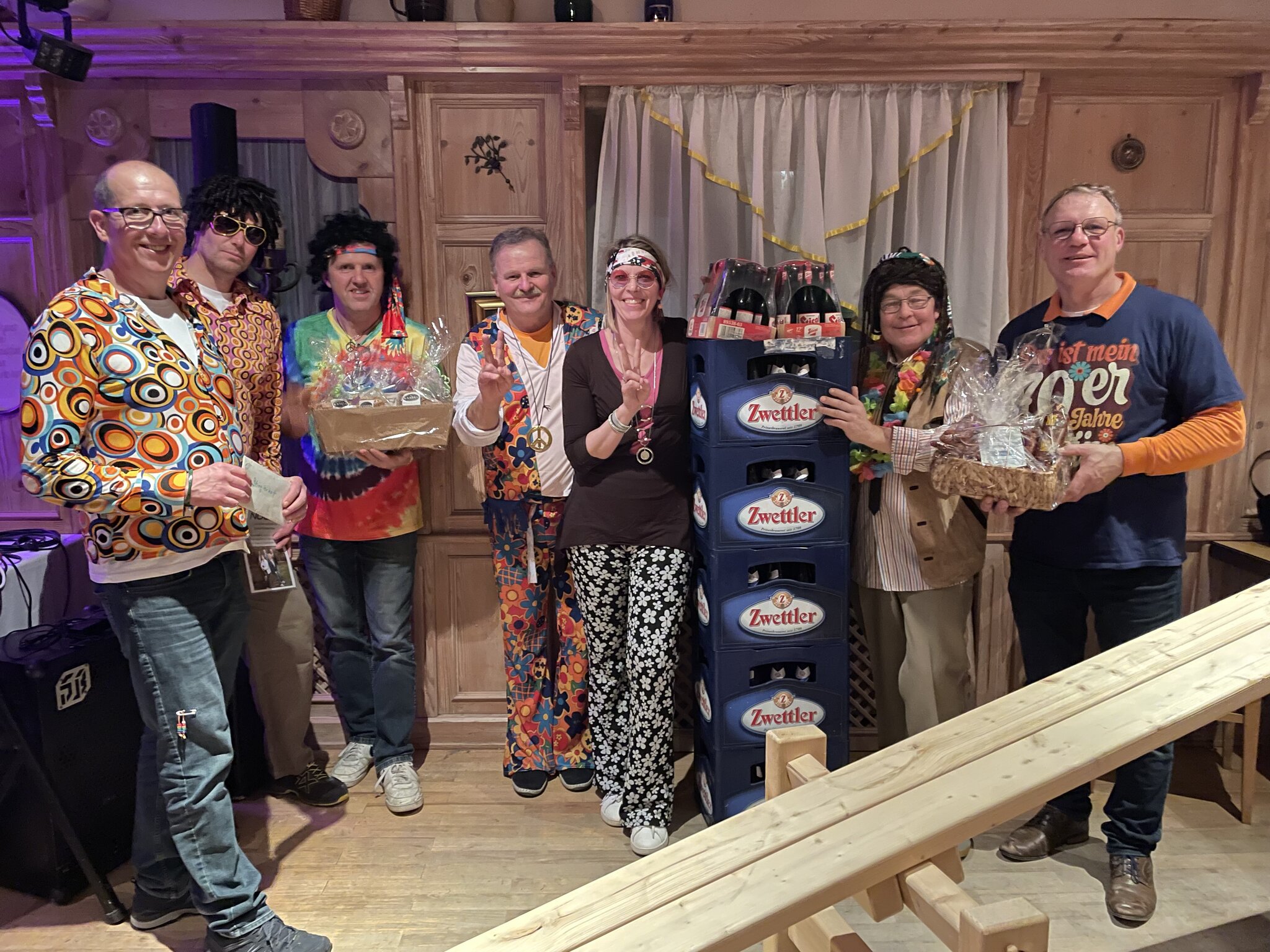 Party im Gasthaus Haidl: "Die wilden 70er" in Thaya aufleben lassen ...