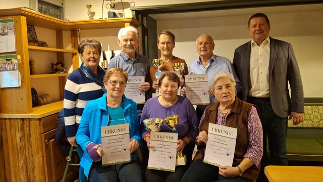Seniorenbund OÖ: Die Kugel rollte in Wartberg - Kirchdorf