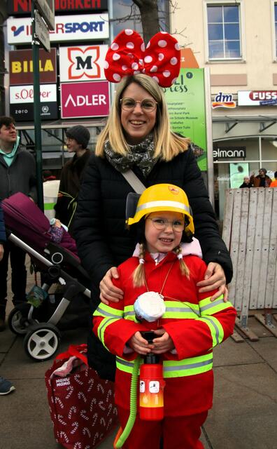 Faschingsumzug 2025 in Tulln: Tulli Tulli die Narren sind wieder los ...
