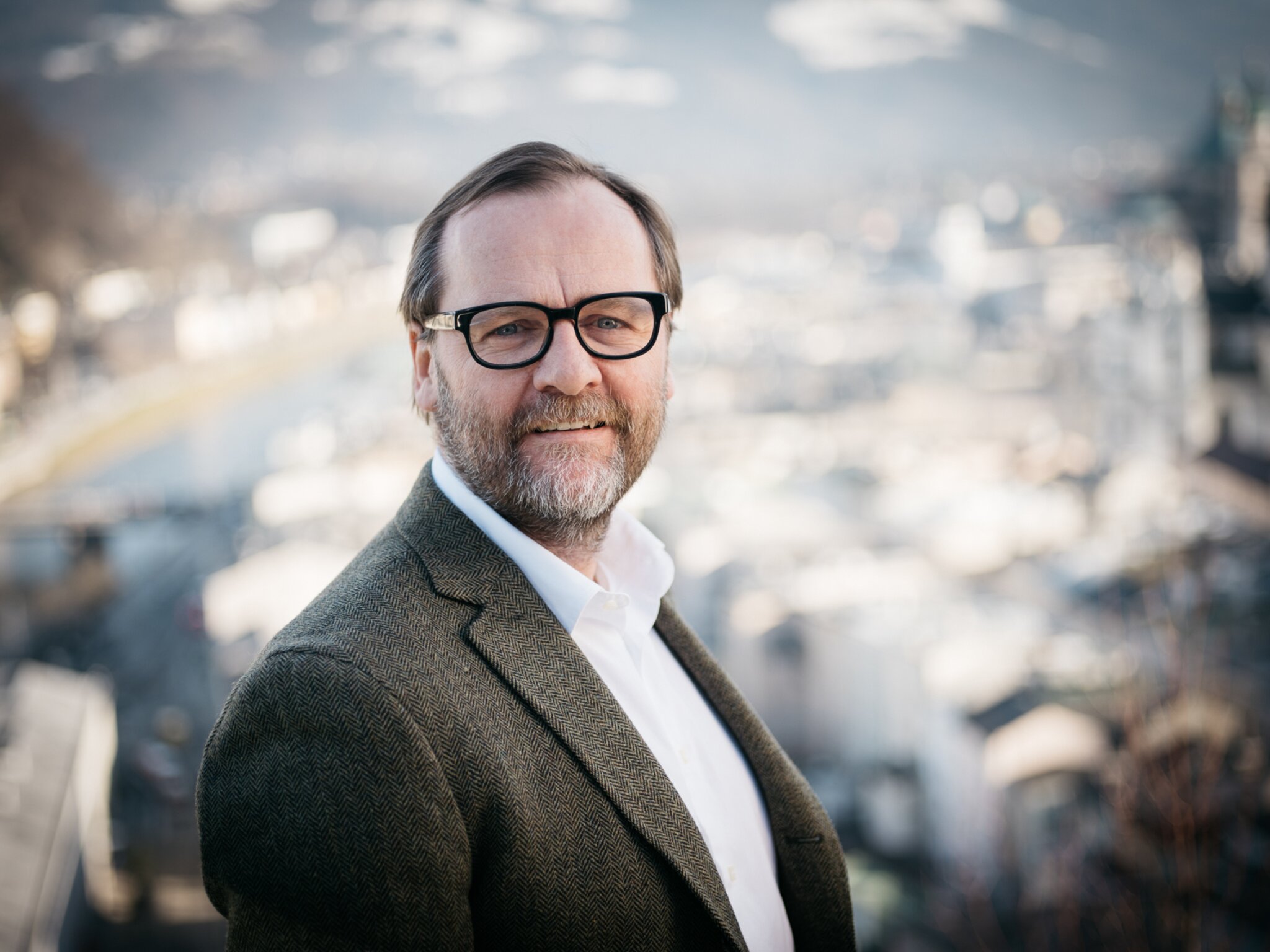 Die Österreichische Bundesregierung steht: Staatssekretär Josef "Sepp ...