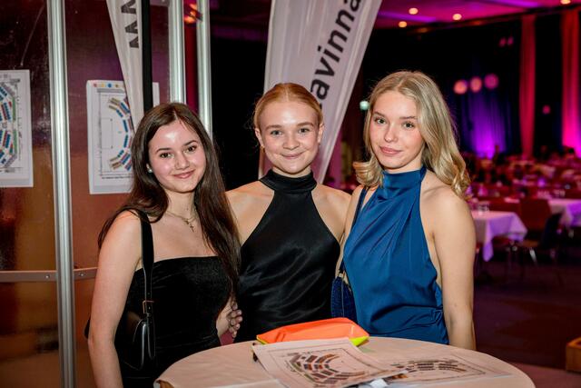 Highlight der Ballsaison: BG/BRG Viktring lud zum Rosenball - Klagenfurt