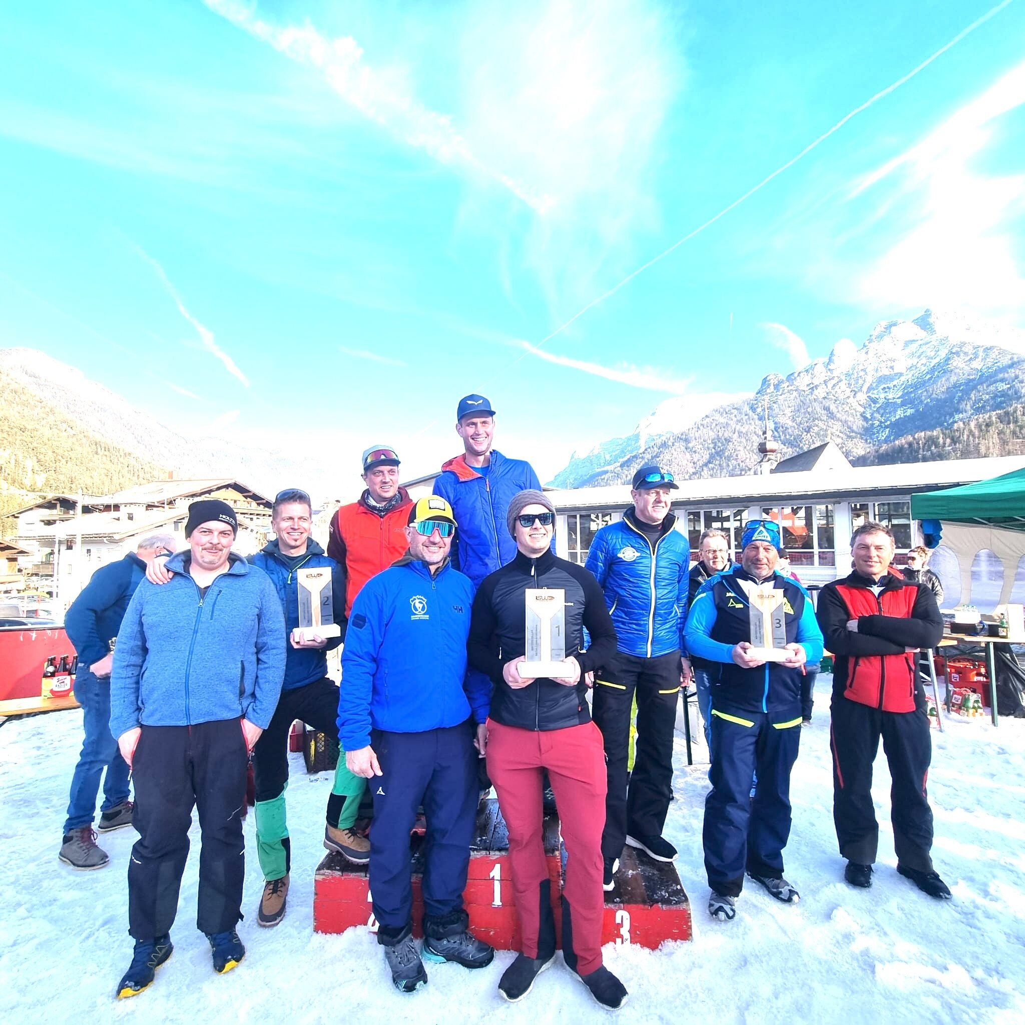 Wintersteller-Schützenbataillon: Schützen des Bataillons maßen sich auf Ski - Kitzbühel