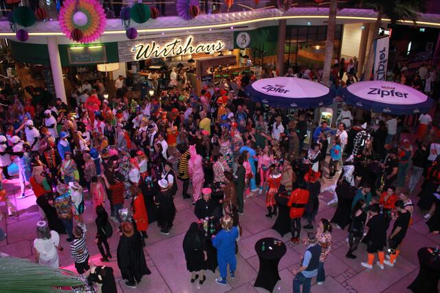 Bildergalerie – Teil 3: Fotos vom Faschingsdienstag 2025 in der PlusCity - Linz-Land