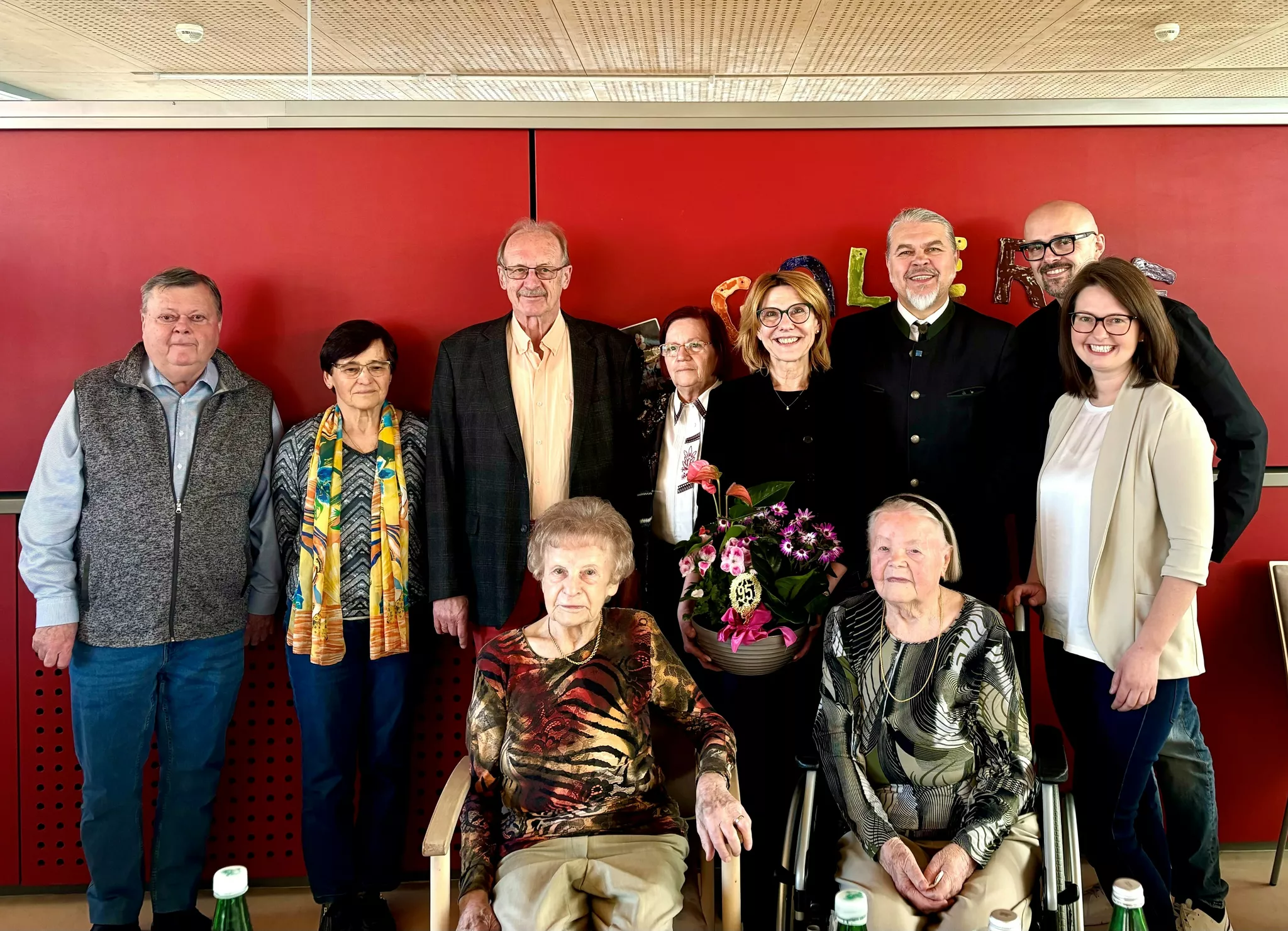 PBZ Stockerau: Hildegard Faltinger feiert 95. Geburtstag - Korneuburg