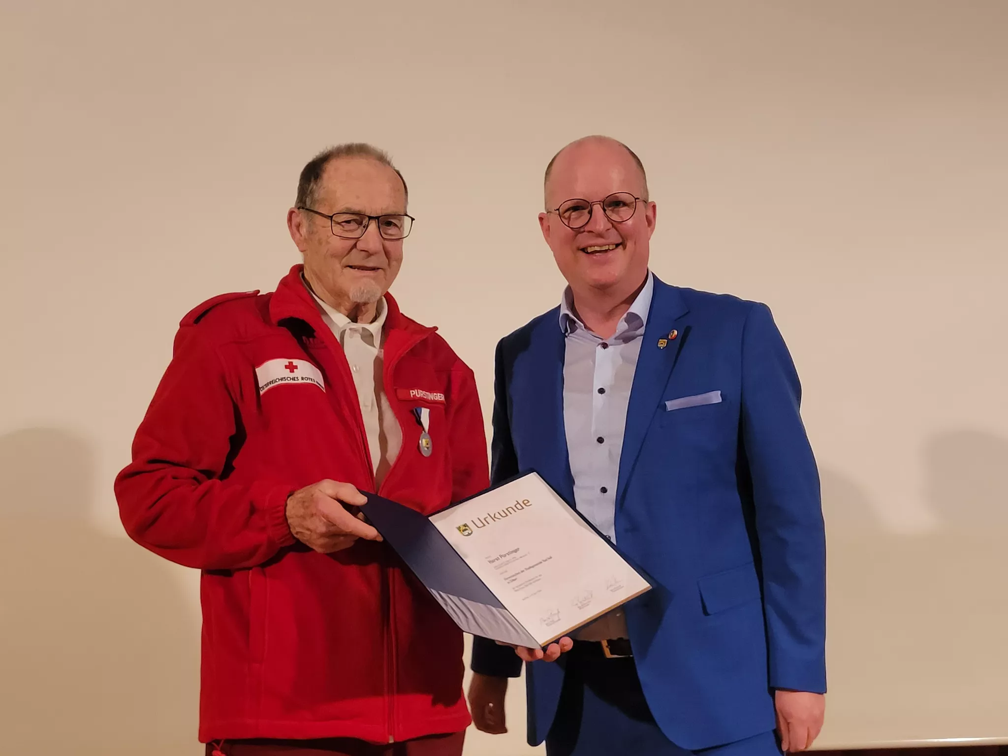 Ehrenzeichen der Stadt Bad Hall: Ehrenzeichen der Stadt Bad Hall für ...