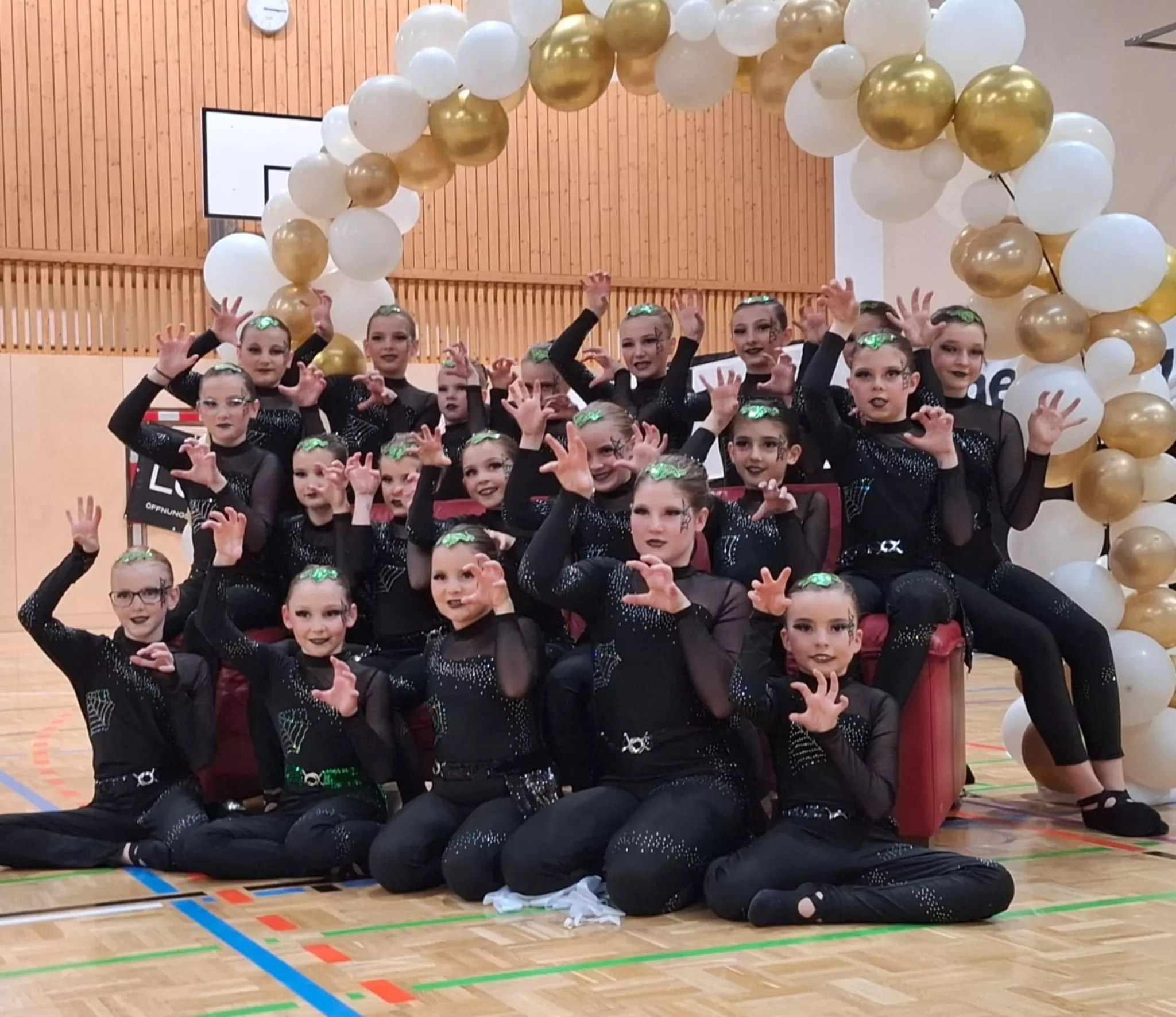 Nächste Station Österreichische Meisterschaft: Shows der Showdance ...