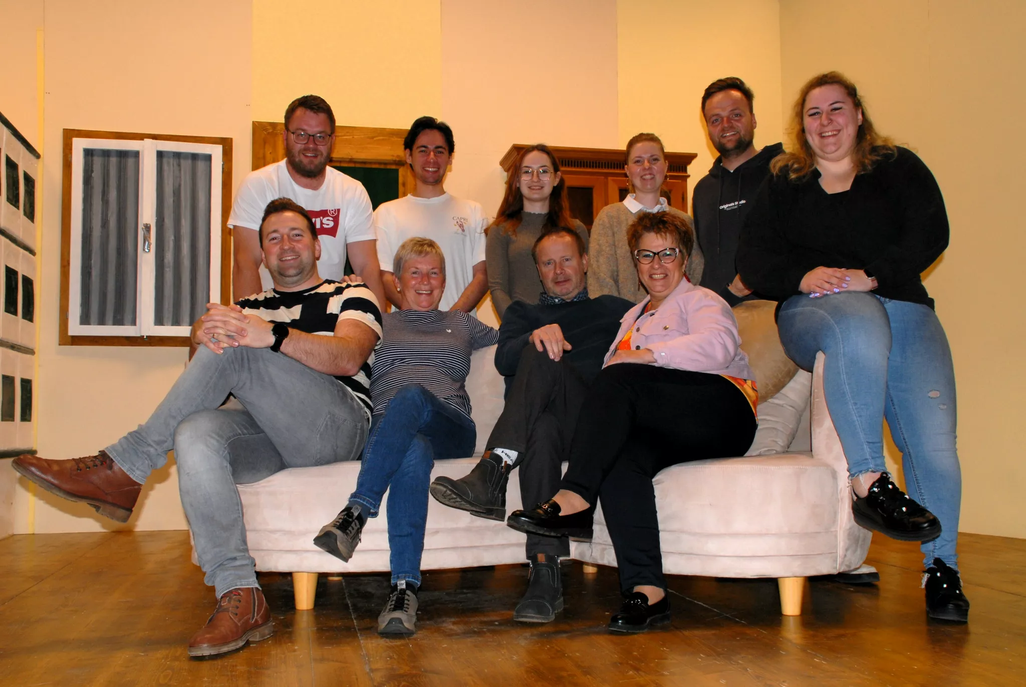 Marktgemeinde Ilz: „Die kunterbunte Wunderkuh „ auf der Theaterbühne in Nestelbach im Ilztal ...